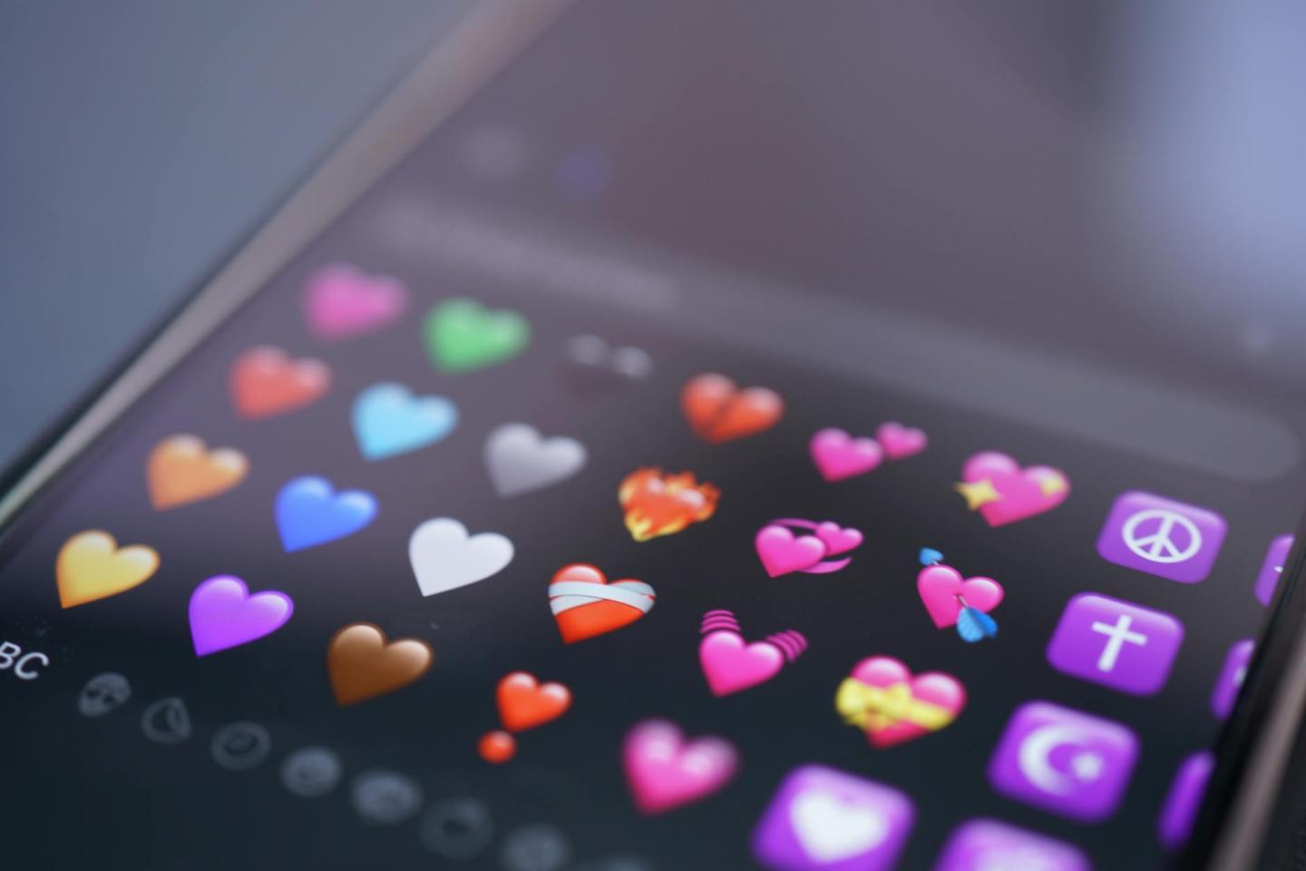 Using emojis … in poetry! – Wordflower